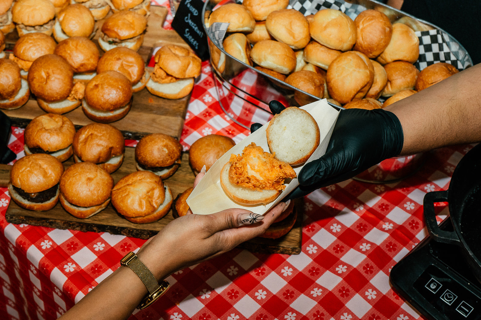 The Pint Toronto – The Pint Toronto